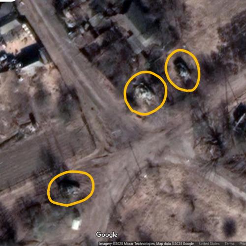 Russian tanks guarding intersection in Chernihiv, Ukraine (Google Maps)