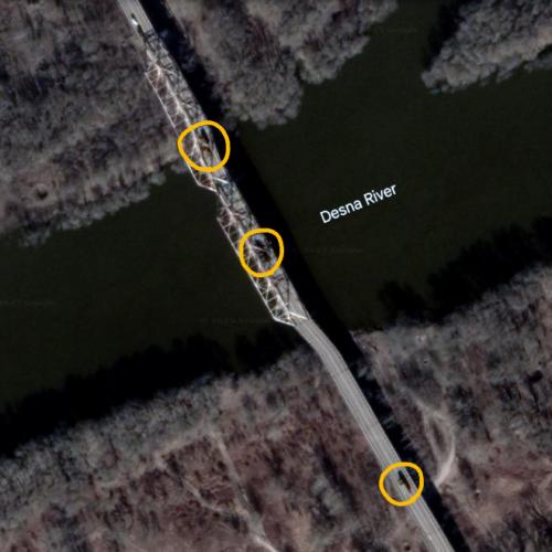 Russian forces retreating across the Desna River in Chernihiv, Ukraine ...