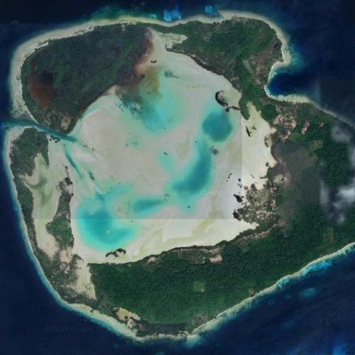 Boo Kecil Island in Raja Ampat, Indonesia - Virtual Globetrotting