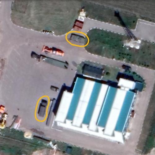 Russian military vehicles at border checkpoint in Vovchans’k, Ukraine ...