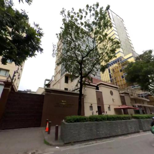 United States Embassy, Hanoi, Vietnam in Hanoi, Vietnam (Google Maps)