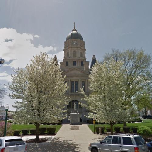 Whitley County Courthouse (Indiana) in Columbia City, IN (Google Maps)