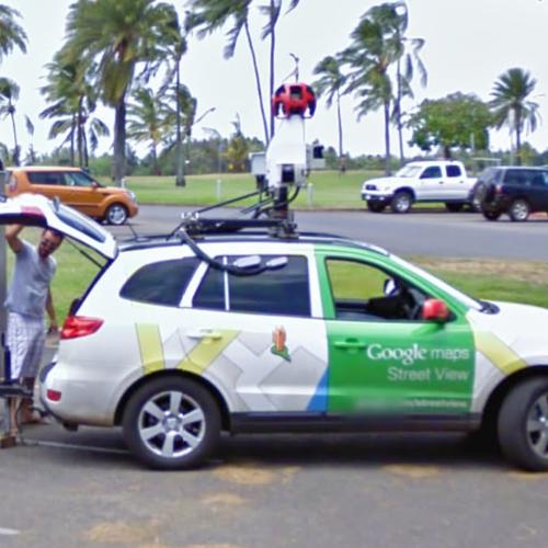 Google car in Haleiwa, HI (Google Maps)