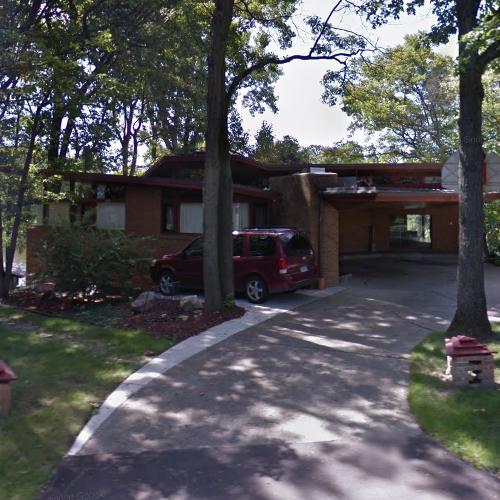 'Cantin House' by Harold Turner in Grand Blanc, MI (Google Maps)