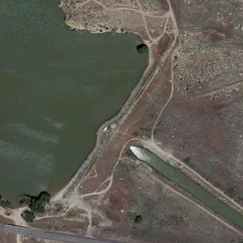 Pilot Butte Dam in Kinnear, WY (Google Maps)