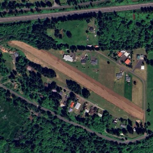 Karpens Airport in Svenson, OR (Google Maps)