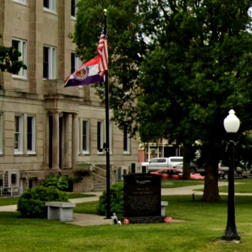 Jet Crash Memorial in Unionville, IA (Google Maps)