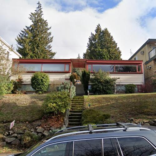 'Norvel Duplexes' by Robert Reichert in Seattle, WA (Google Maps)