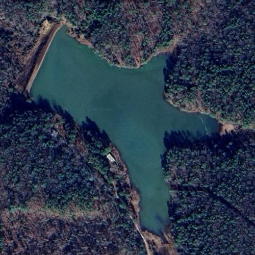 Pine Forest Lake in Springtown, MO - Virtual Globetrotting