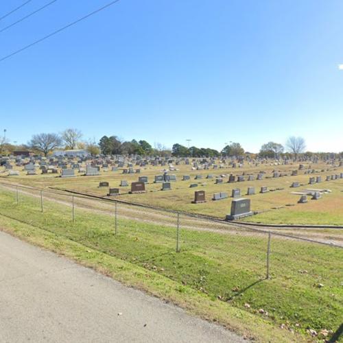 Newton Burial Park in Nevada, MO (Google Maps)