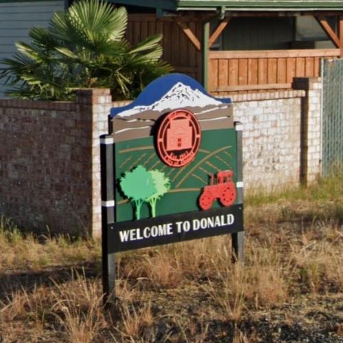 Welcome to Donald sign in Donald, OR (Google Maps)