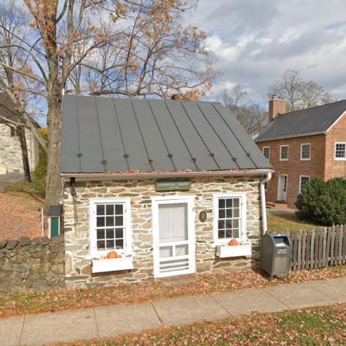 Upperville Library in Upperville, VA (Google Maps)