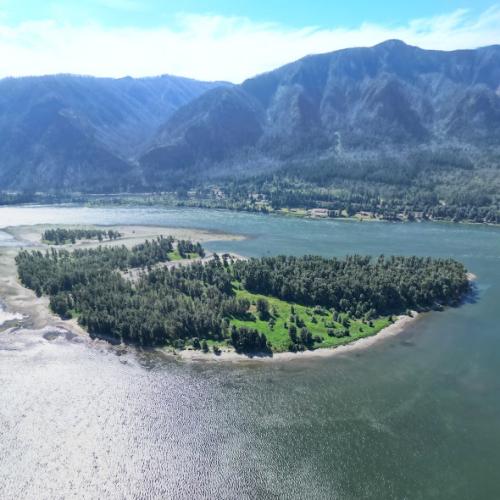 Pierce Island in North Bonneville, WA (Google Maps)