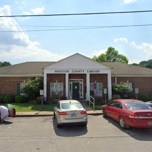 Houston County Library in Erin, TN (Google Maps)
