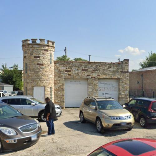 Castle Car Wash in Chicago, IL (Google Maps)