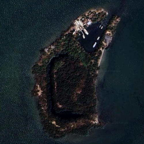 Moho Caye in Belize City, Belize (Google Maps)