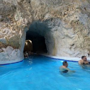 Cave bath in Miskolc, Hungary - Virtual Globetrotting