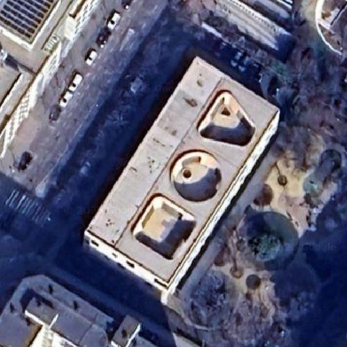 Giant Shape Sorter in Budapest, Hungary - Virtual Globetrotting