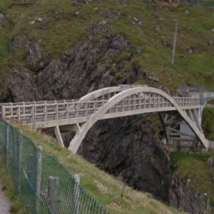 Mizen Foot Bridge in Bantry, Ireland - Virtual Globetrotting