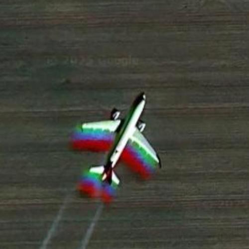 Airplane in flight in Kühlungsborn, Germany (Google Maps)