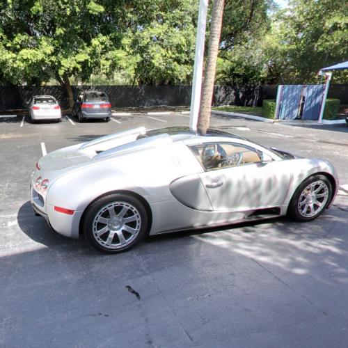 Bugatti Veyron 16.4 in Fort Lauderdale, FL (Google Maps)