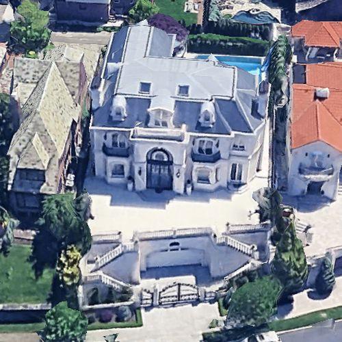 Ed Khoury & Irene Kakossian's House in New York, NY - Virtual Globetrotting
