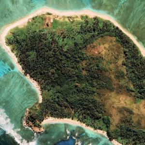 Mango in Nomuka, Tonga (#2) - Virtual Globetrotting