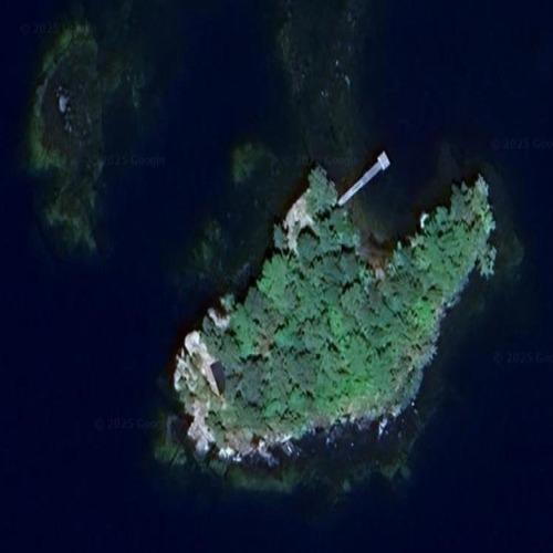 Outer Doctor Island in Raymond, ME - Virtual Globetrotting