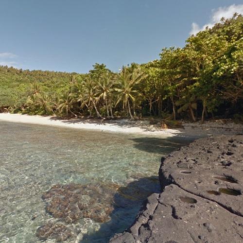 Larsen Bay beach in Pago Pago, American Samoa - Virtual Globetrotting