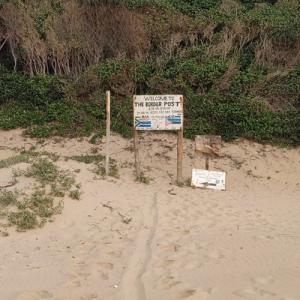 South Africa - Mozambique Border Post in Manguzi, South Africa ...