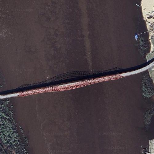 Red Dragon Bridge in Khanty-Mansiysk, Russian Federation (Google Maps)