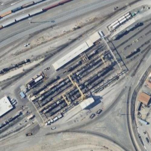 Locomotive Service Station - Union Pacific West Colton Yard in ...