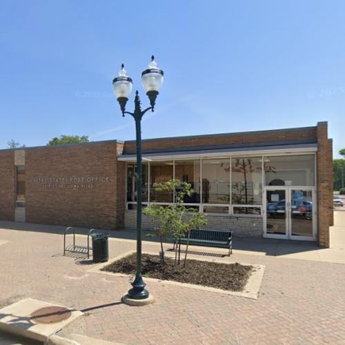 Spirit Lake Post Office in Spirit Lake, IA - Virtual Globetrotting