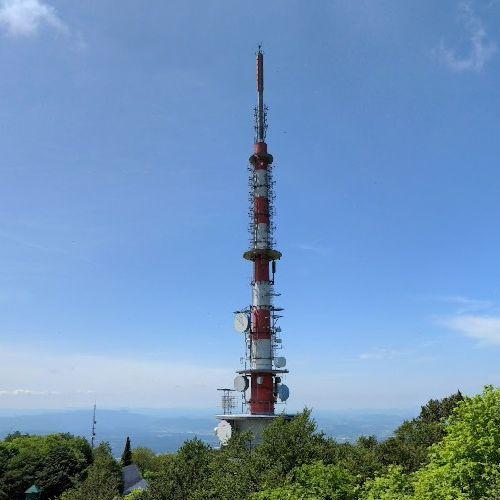 Sveta Gera telecom tower in Metlika, Slovenia (Bing Maps)