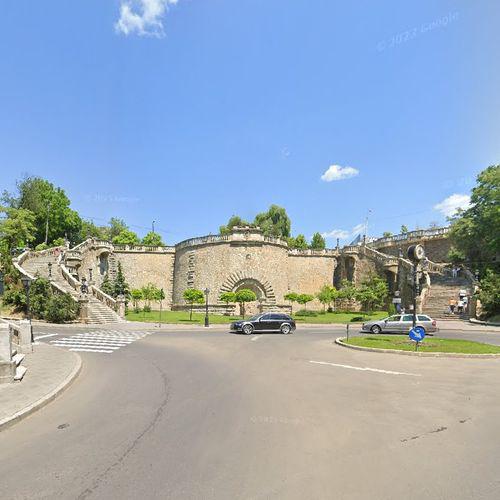 Elisabeth Esplanade in Iasi, Romania (Google Maps)