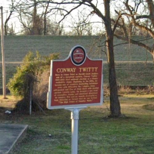 Conway Twitty marker in Friars Point, MS (Google Maps)
