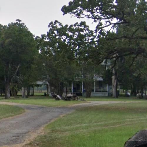 Butler-Matthews Homestead in Carthage, AR (Google Maps)