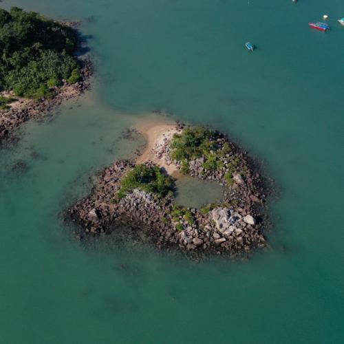 Wu Chau in Hong Kong, Hong Kong - Virtual Globetrotting