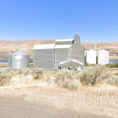 Biggs Rufus Historic Silo Storage Building in Biggs Junction, OR ...