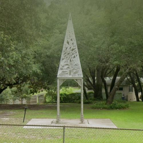 'Starlight' by Lou-Mitchell Courtney in Gulf Breeze, FL (Google Maps)