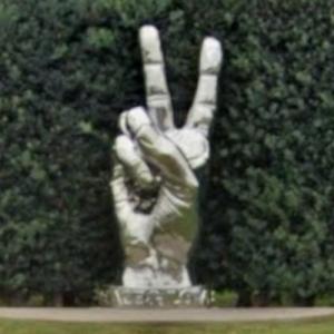 'Peace and Love' by Ringo Starr in Beverly Hills, CA - Virtual ...