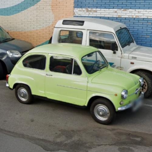 SEAT 600E in Lugones, Spain - Virtual Globetrotting