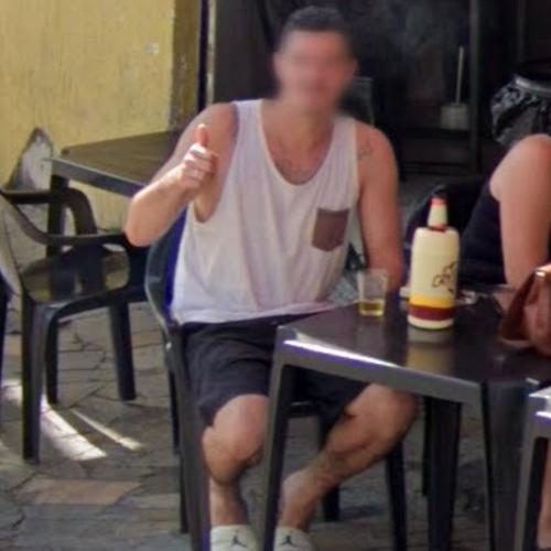 Thumbs up in São Paulo, Brazil (Google Maps)