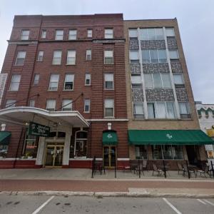 Delta Hotel in Escanaba, MI - Virtual Globetrotting