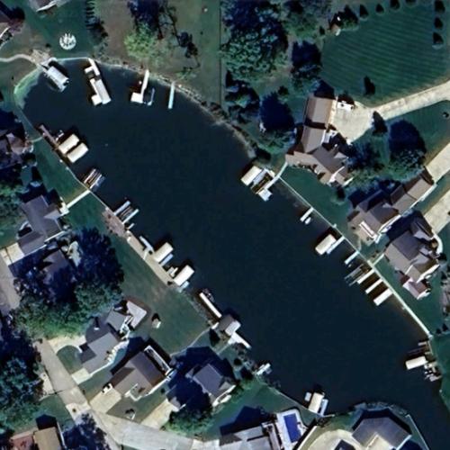 Colonial Pond in Rochester, IN - Virtual Globetrotting
