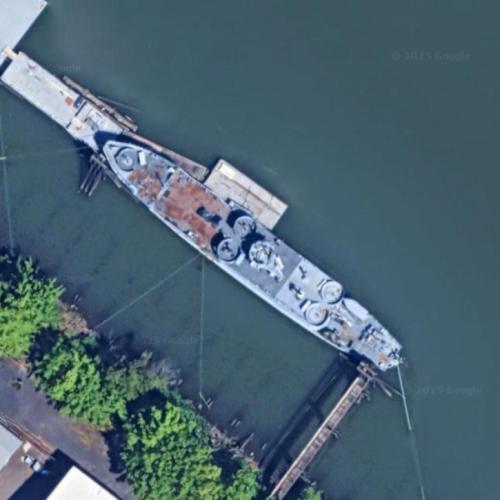 USS LCI(L)-713 in Swan Island, OR (Google Maps)