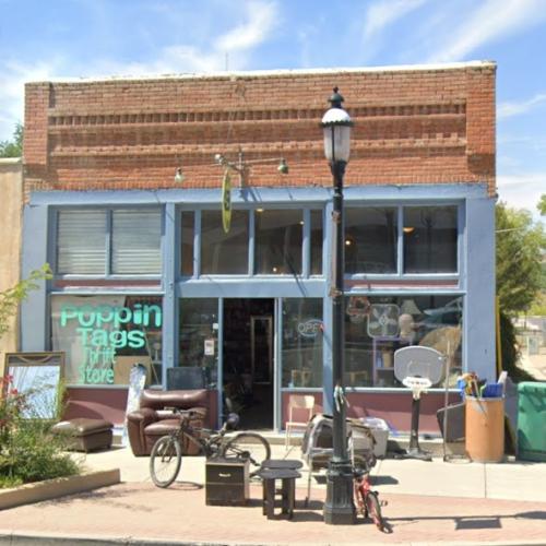 Aztec Motor Company Building in Aztec, NM - Virtual Globetrotting