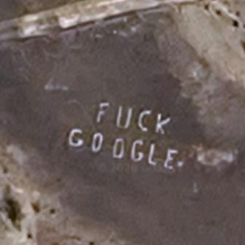 Someone seems to hate Google in Palo Verde, CA (Google Maps)
