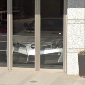 Mercedes-Benz SLR McLaren MSO in Tokyo, Japan - Virtual Globetrotting