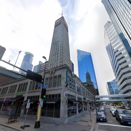 Foshay Tower in Minneapolis, MN (#2) - Virtual Globetrotting